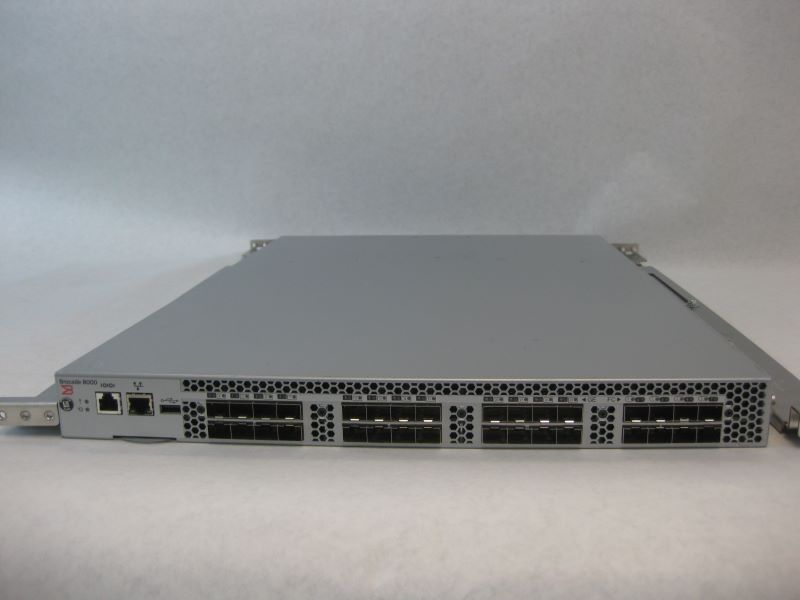Brocade XBR-8000-0000 8000 24 active 10GbE 8 active FCoE ports Switch