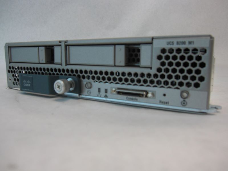 Cisco B200 M1 configured w/ 2x E5540 processors 96gb RAM,M71KR-Q Mezzanine