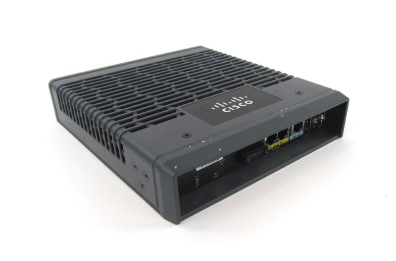 CISCO C819HWD-A Wirless Router