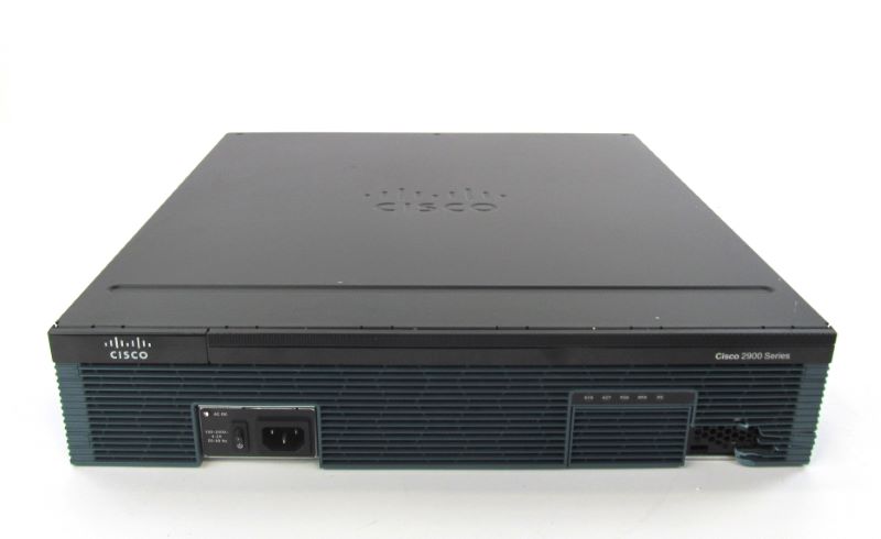 CISCO2951/K9 Integrated Modular Router Cosmetic Damage to Faceplate