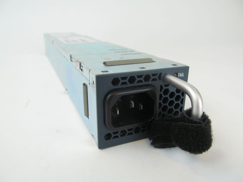 CISCO UCS-PSU-6296UP-AC 1100W Power Supply 100-240VAC SPACSCO-39G V01