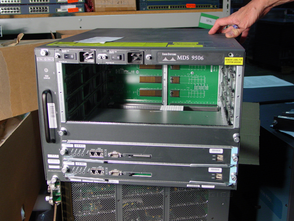 Cisco MDS9506 MDS 9000 Series 6 Slot Chassis Director 2SUP1s 2 PS