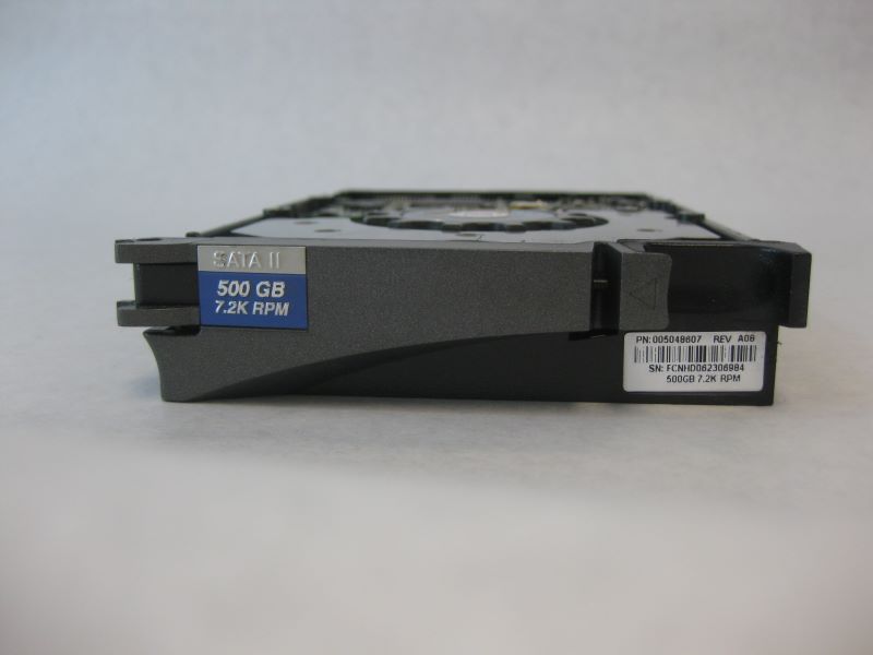EMC 005048607 AX150 500GB SATA 7200rpm with Tray