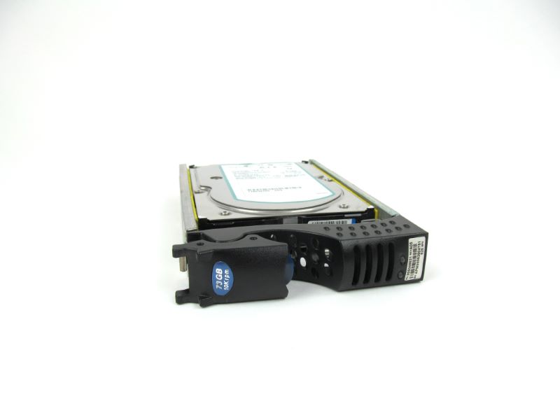 EMC 005048631 73GB 10k Fiber Channel 2GBPS Hard Disk Drive