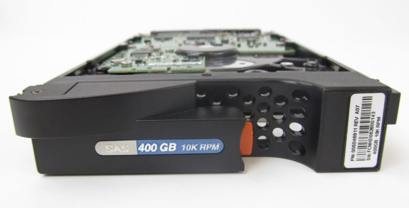 EMC 005048811 AX4 NX4 400GB SAS 10K Drive