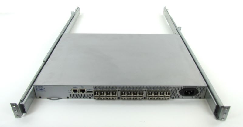 HP 100-652-065 DS-300B 24-Port 8Gb Fibre Channel 24 port active with sfp's