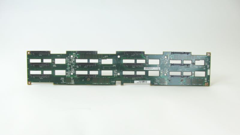 EMC 250-122-900A AX4-5 Midplane Board