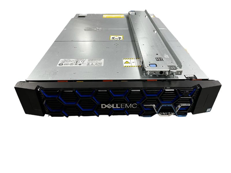 EMC UNITY500 Hybrid 12 Slot w/ 4 x 600GB Vault Drives and Licenses