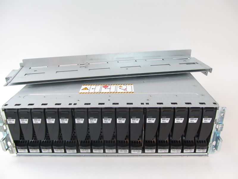 EMC VNX 5100 vnx 5300 DAE Shelf 15x600gb 15k SAS 005049675 rails bezel